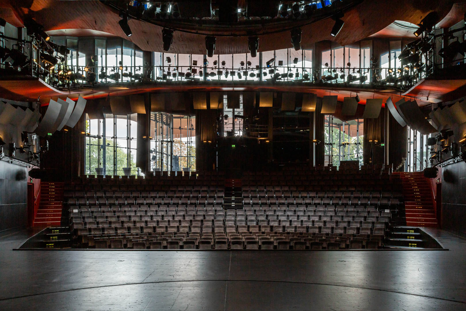 RF, RC, SSC | Hans Otto Theater - Potsdam | Doppelfassade aus Glas und ...