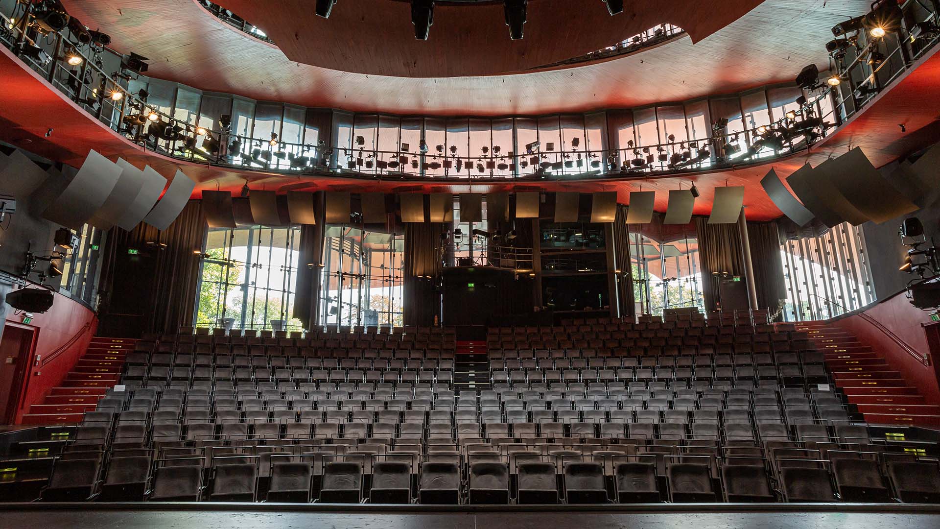 RF, RC, SSC | Hans Otto Theater - Potsdam | Doppelfassade aus Glas und ...